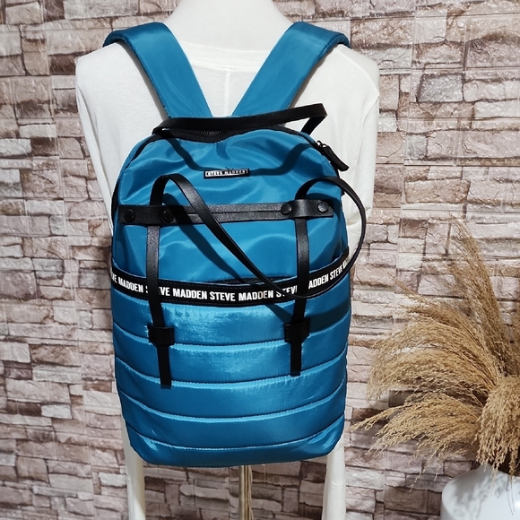 Steve Madden | Bags | Steve Madden Blue And Black Quilted Backpack ...